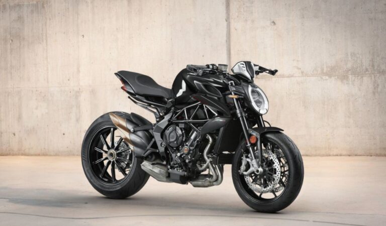 MV Agusta Dragster: potenza indomabile e design italiano ...